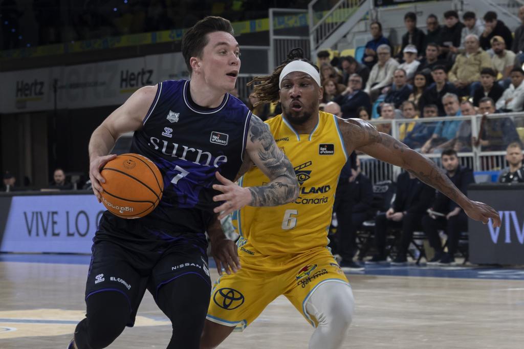 Jaworsky, Petrusek y Pantzar aúpan al Surne Bilbao en la prórroga