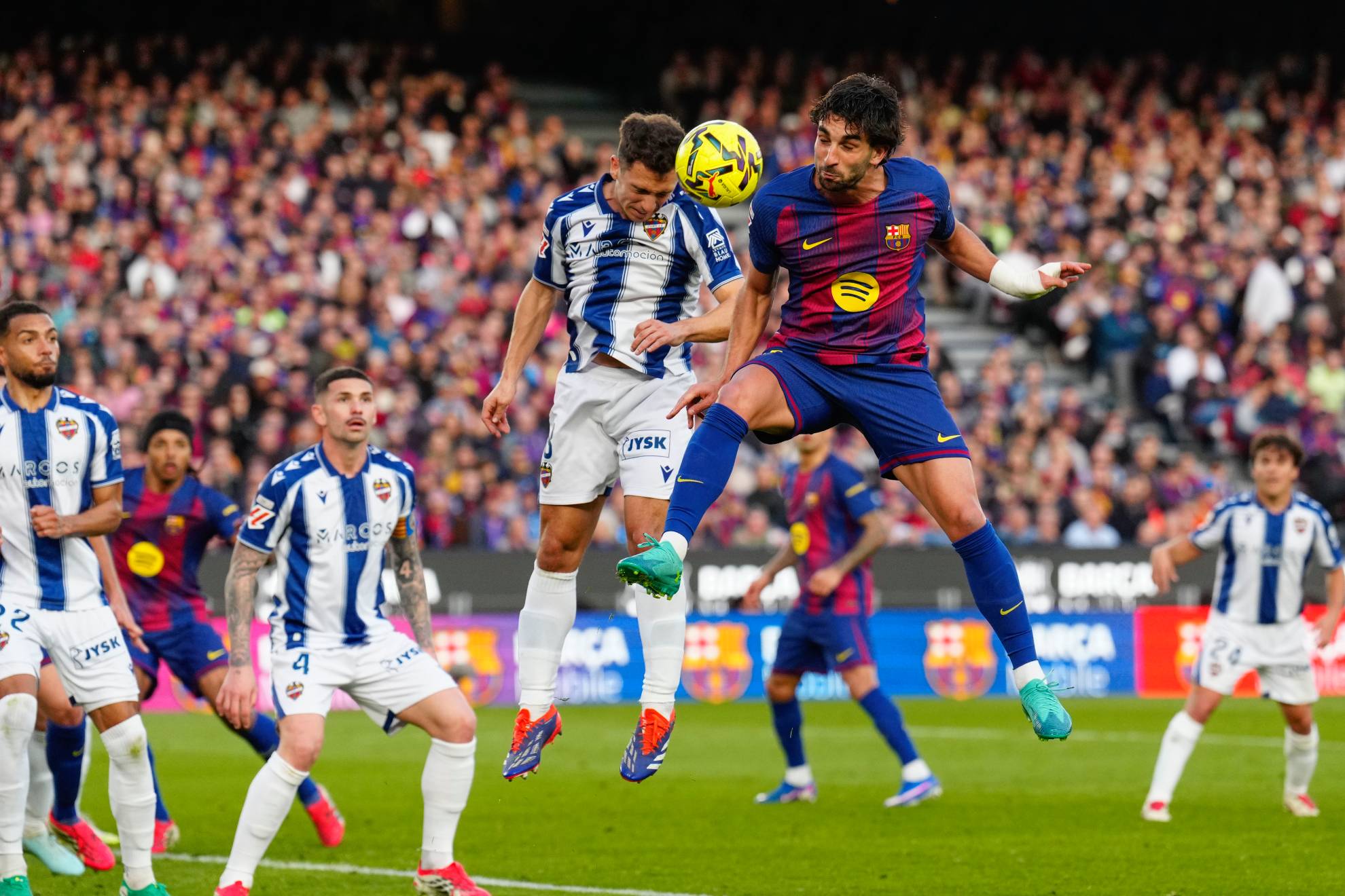 Levante - Alavés: horario, dónde ver hoy en TV y canal del partido de ...