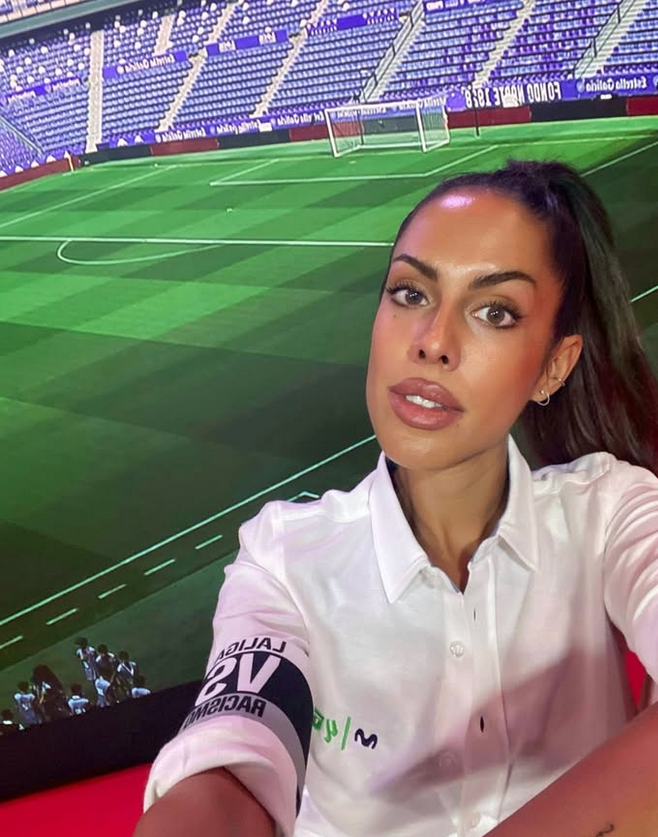 Alba Oliveros, narradora de LaLiga: "Me siguen diciendo cosas horribles"