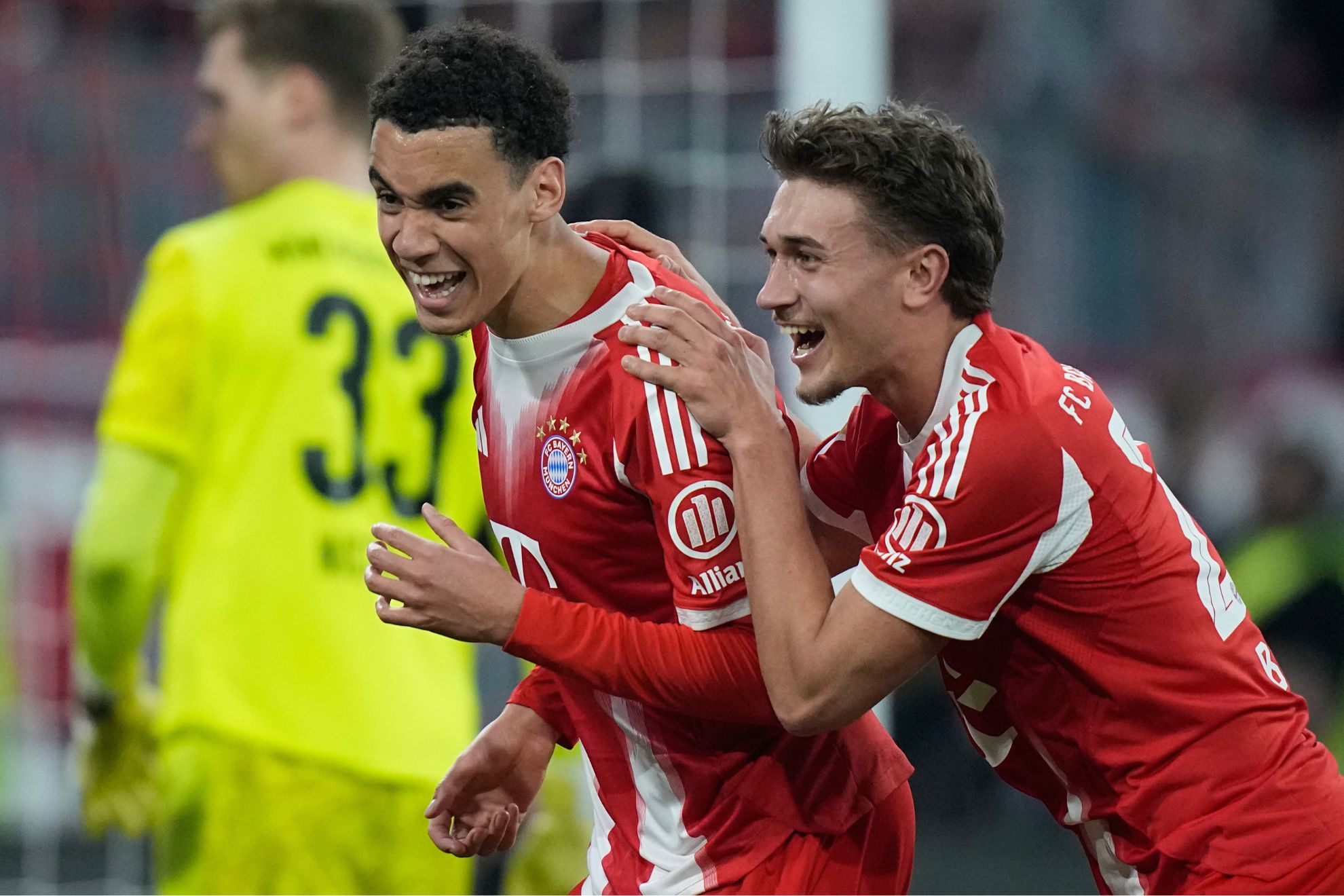 Musiala también se apunta al histórico ataque del Bayern y avisa al ...