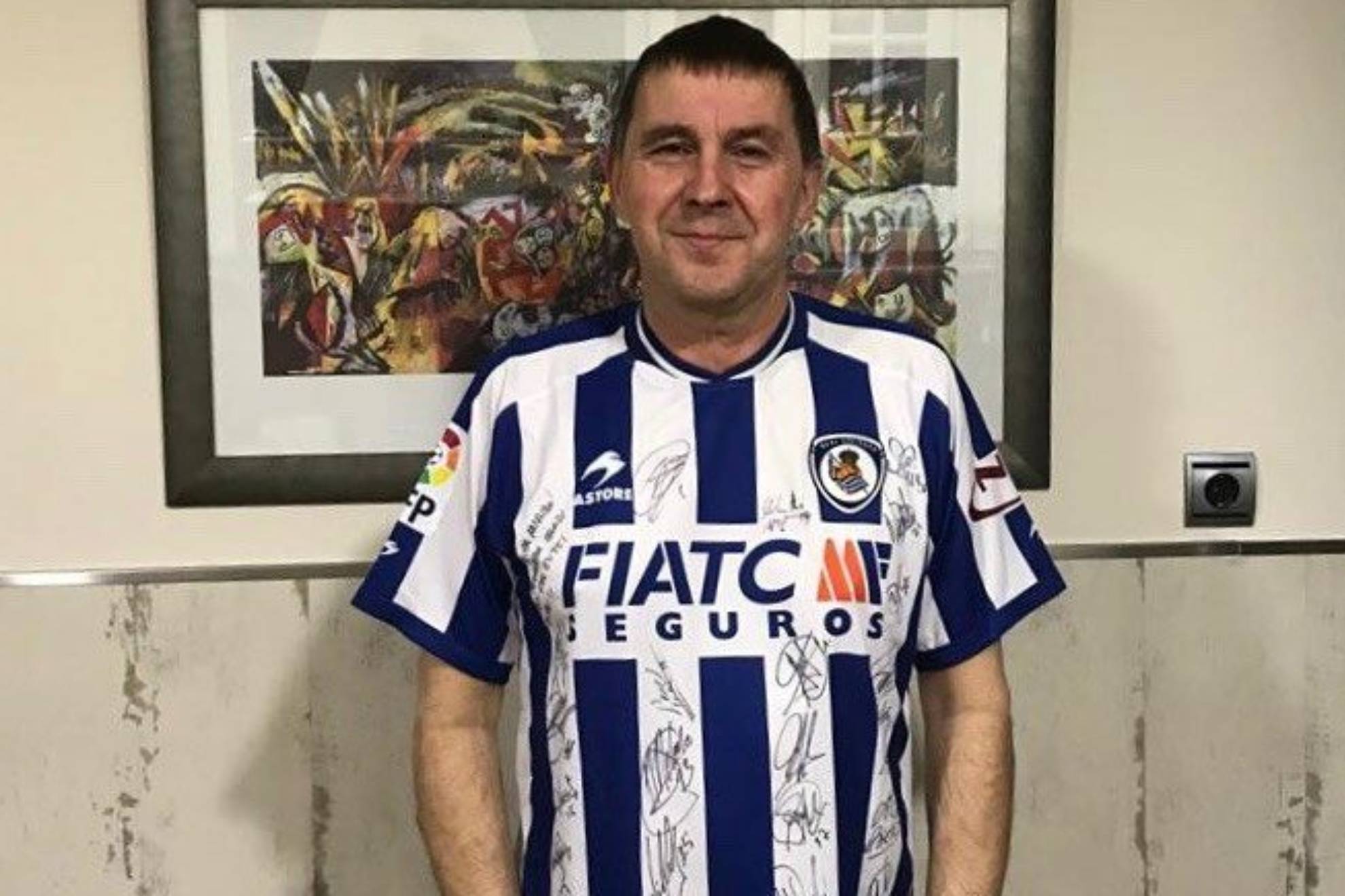 Otegi politiza la final de Copa: "Hay que llenar el campo de ikurriñas ...