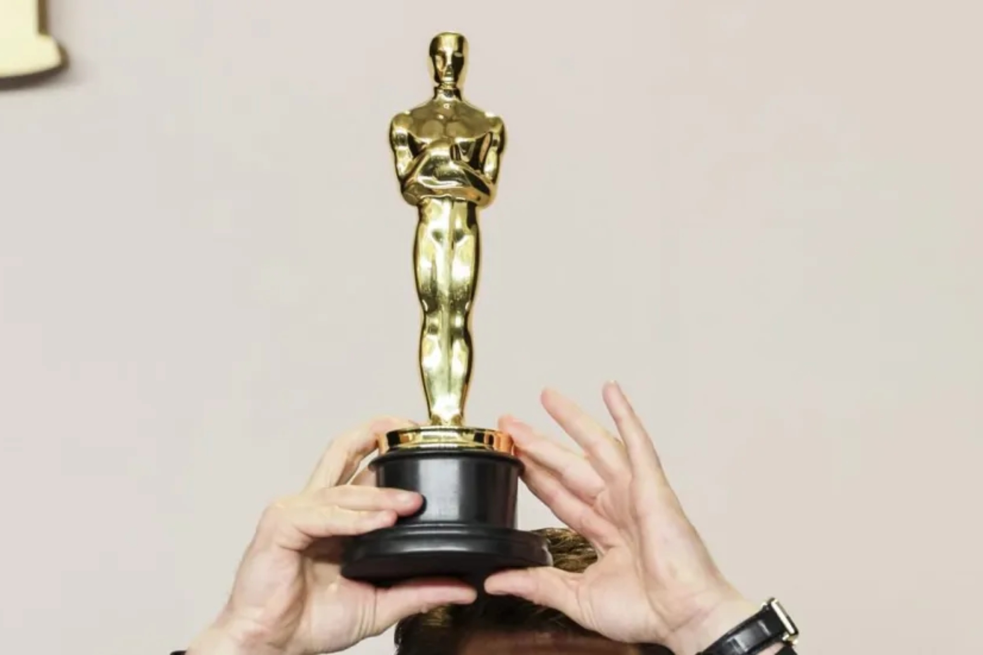 ¡Gana una estatuilla de los premios Oscar y la pierde a la hora de ...