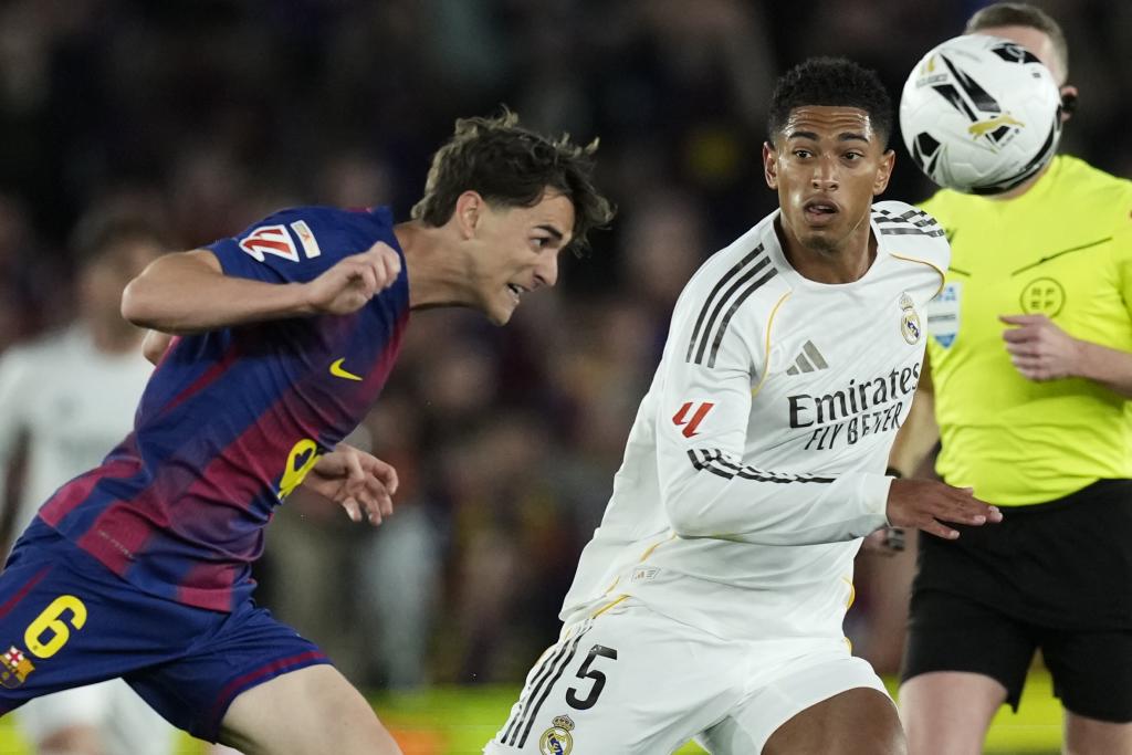 Lo que no se ve del Clásico: el bolso de Lamine, la emoción de Flick ...