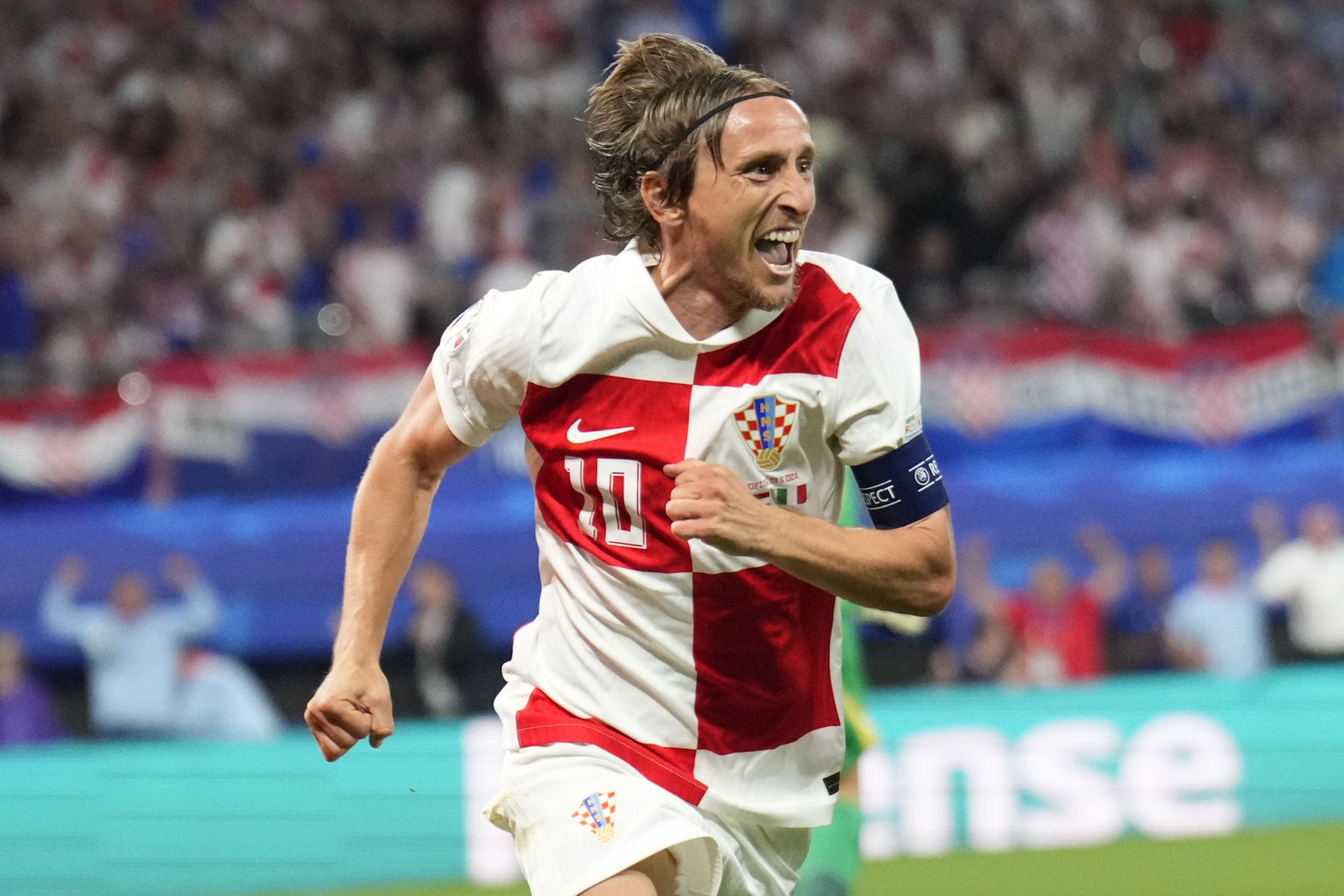 El 'incombustible' Modric encabeza la lista de una renovada Croacia ...