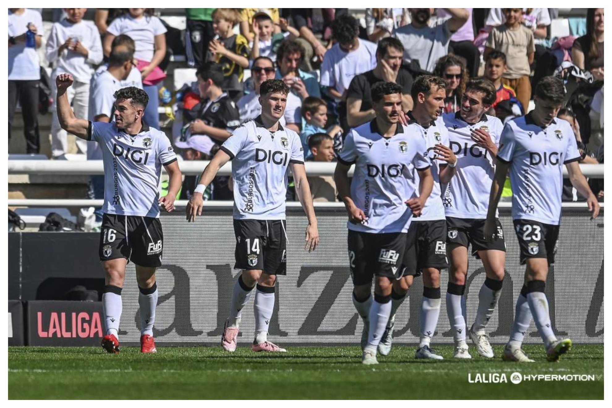 El Burgos recupera efectivos y ya mira hacia los posibles 'playoffs'