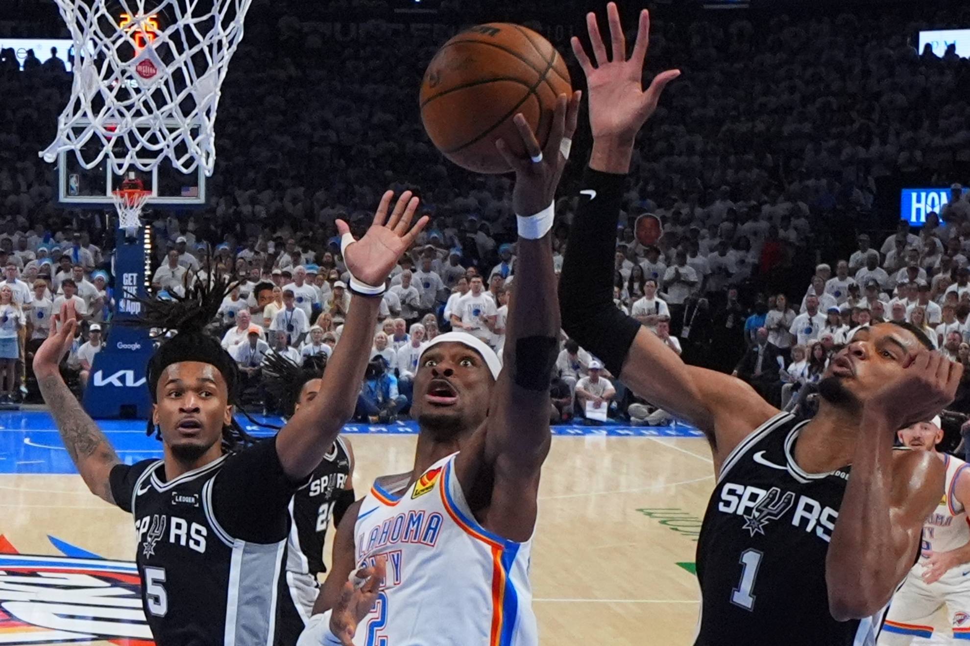 Los Thunder vuelven a ganar a los Spurs