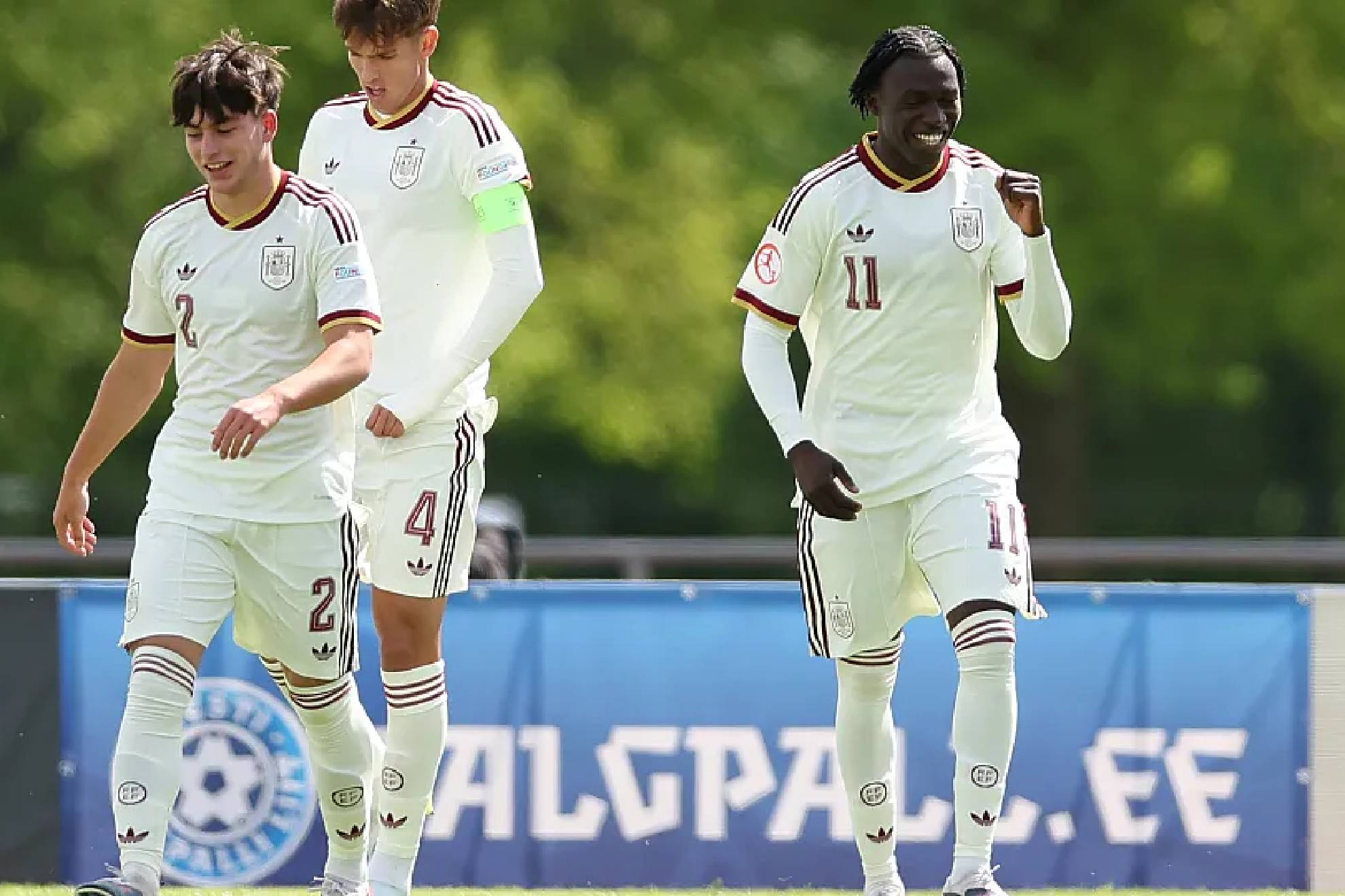 Un solitario gol de Abdou Kemo pone a la sub 17 con pie y medio en ‘semis’