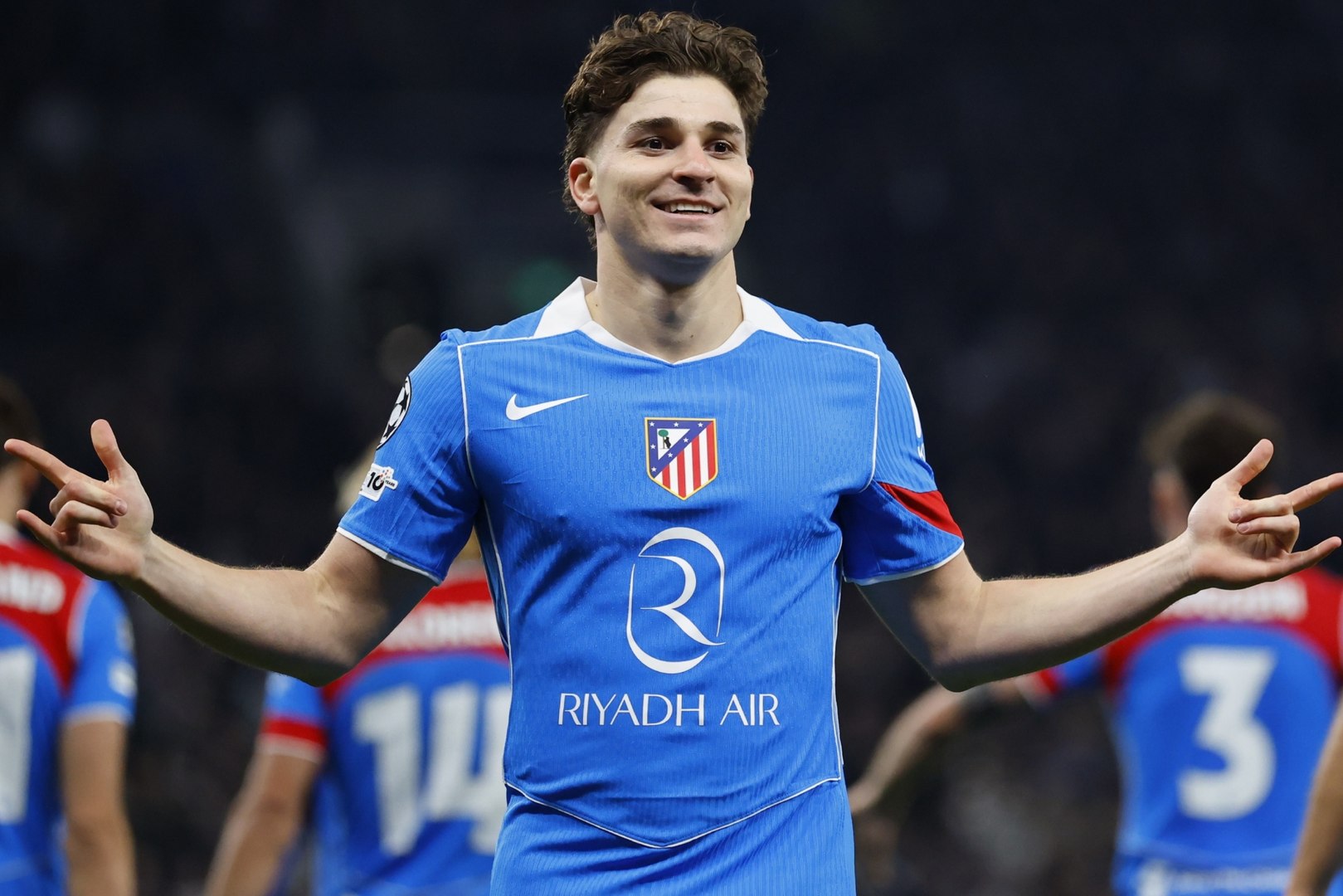 "Barcelona, Atlético y Julián Álvarez quieren que haya culebrón"