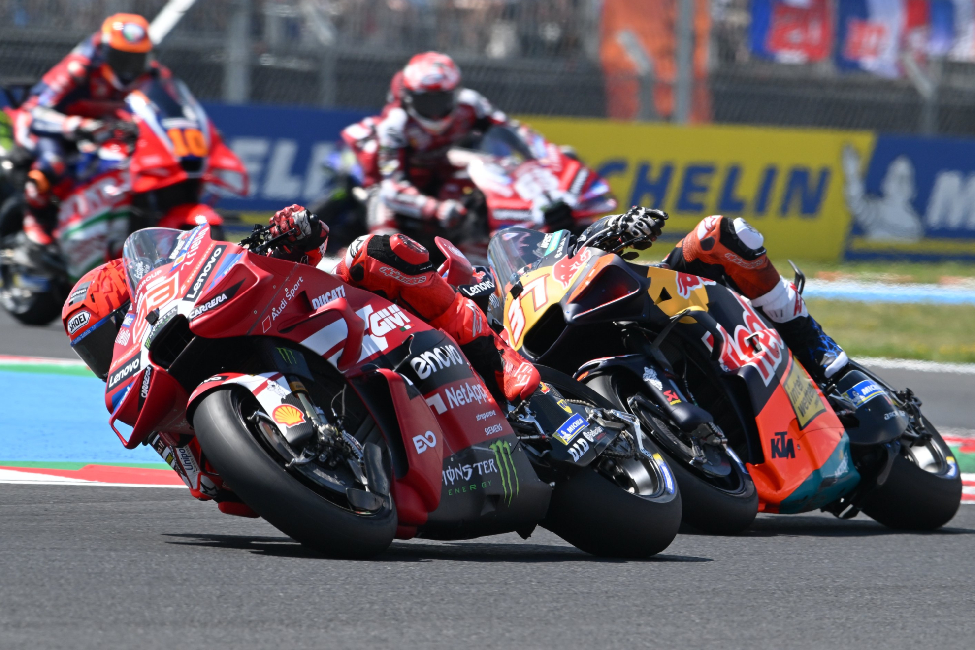 Así queda la clasificación de MotoGP 2026: Marc Márquez, con su pleno ...