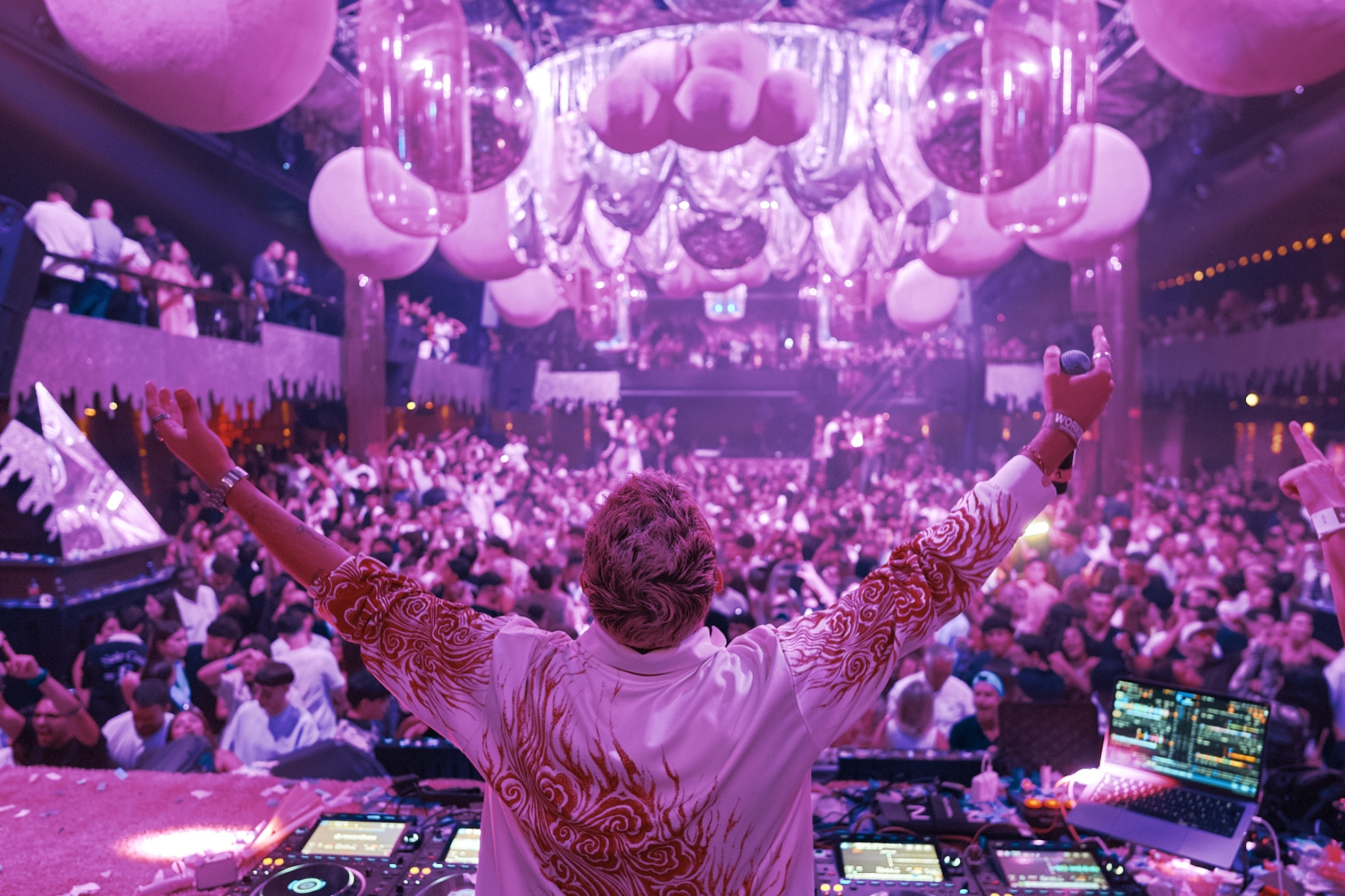 Bresh Ibiza 2026 arrasa en Amnesia con Nicki Nicole