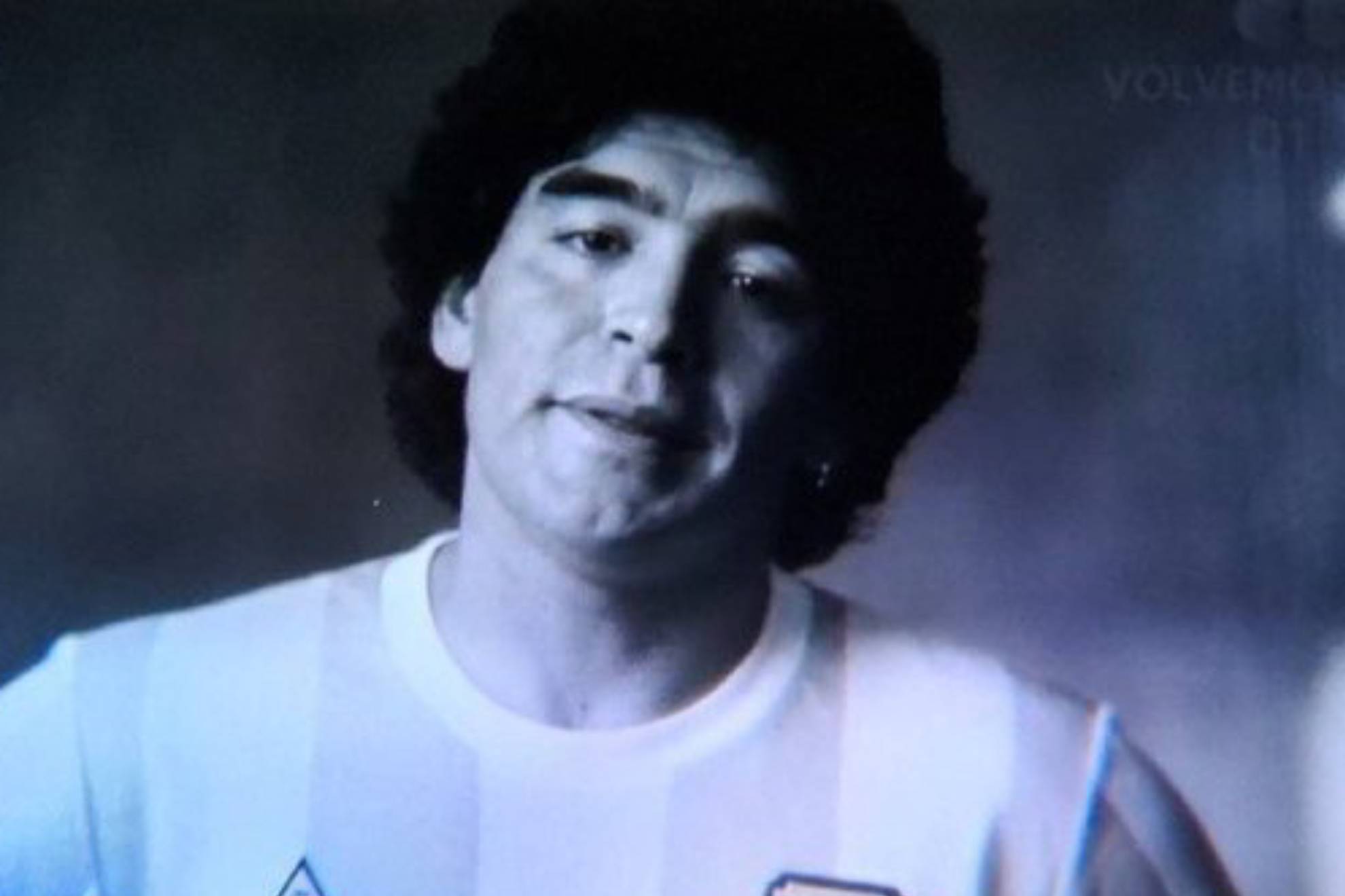 Polémico anuncio con Maradona diciendo groserías por IA: "Si quieren ...
