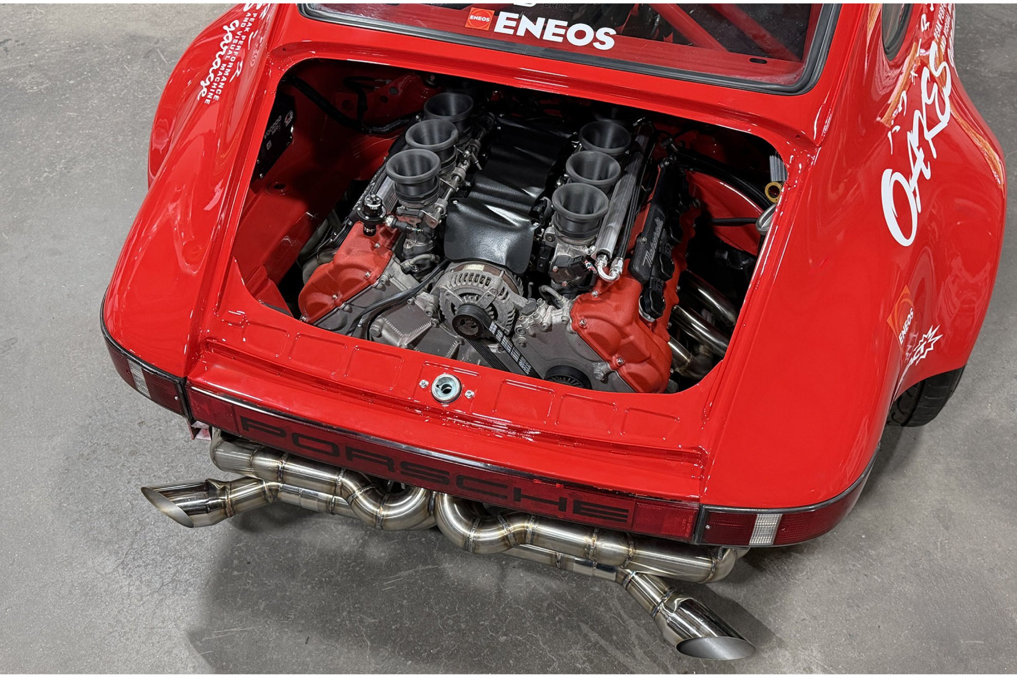 'Sacrilegio' sobre ruedas: pone un motor Ferrari a un Porsche 911 y lo ...