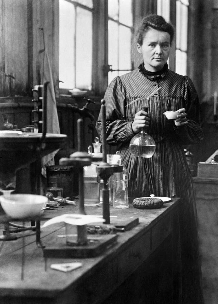 Marie Curie, científica: "Sería bueno sentir menos curiosidad por las ...